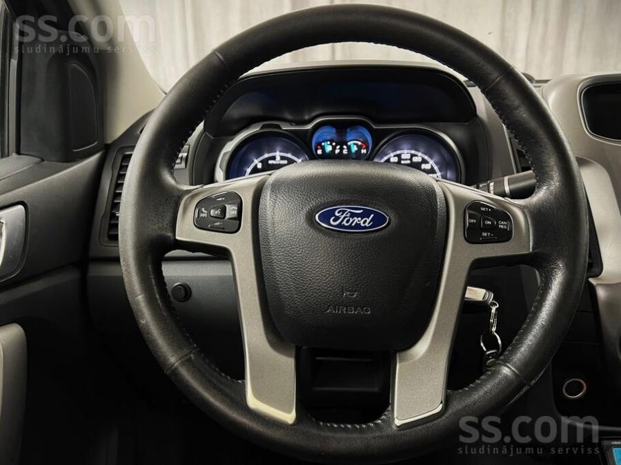 Black Ford Ranger 2015 in Riga, with an engine capacity of 3.20 L and mileage of 280 thousand km for 14990 €, photo 21 on AUTOMOTO.COM.LV