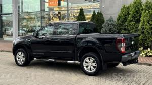 Black Ford Ranger 2015 in Riga, with an engine capacity of 3.20 L and mileage of 210 thousand km for 10500 €, photo 5 on AUTOMOTO.COM.LV