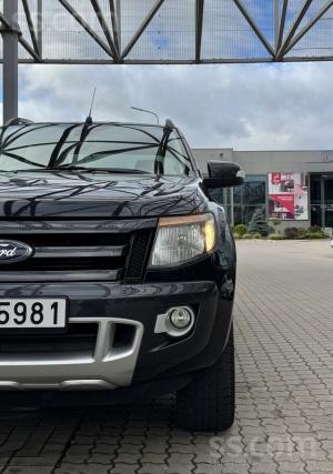Black Ford Ranger 2015 in Riga, with an engine capacity of 3.20 L and mileage of 210 thousand km for 10500 €, photo 24 on AUTOMOTO.COM.LV
