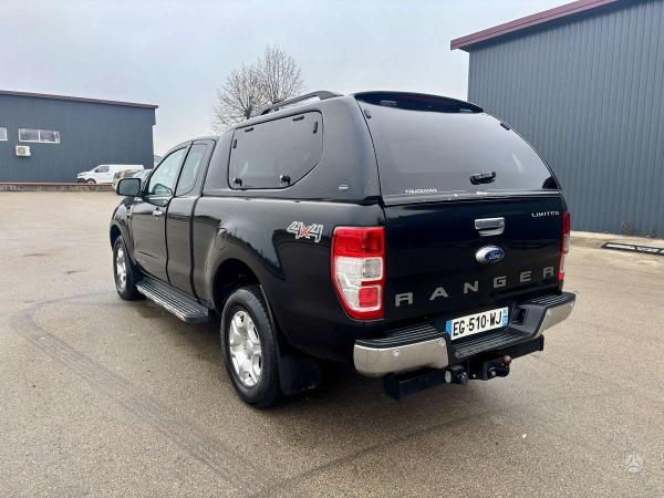 Melns Ford Ranger 2016 Tauragė, ar dzinēja tilpumu 3.20 L un nobraukumu 250 tūkst. km par 13500 €, foto 5 vietnē AUTOMOTO.COM.LV