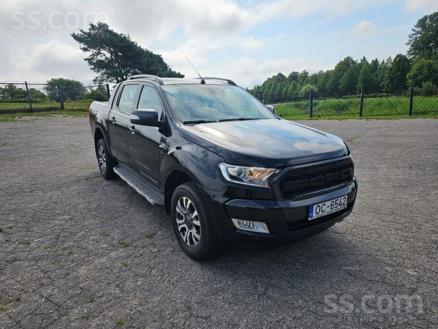 Melns Ford Ranger 2017 Liepāja, ar dzinēja tilpumu 3.20 L un nobraukumu 152 tūkst. km par 19360 €, foto 2 vietnē AUTOMOTO.COM.LV