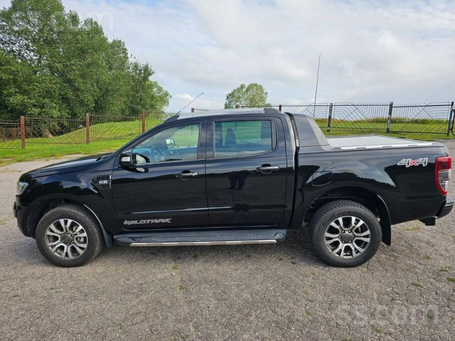 Melns Ford Ranger 2017 Liepāja, ar dzinēja tilpumu 3.20 L un nobraukumu 152 tūkst. km par 19360 €, foto 4 vietnē AUTOMOTO.COM.LV