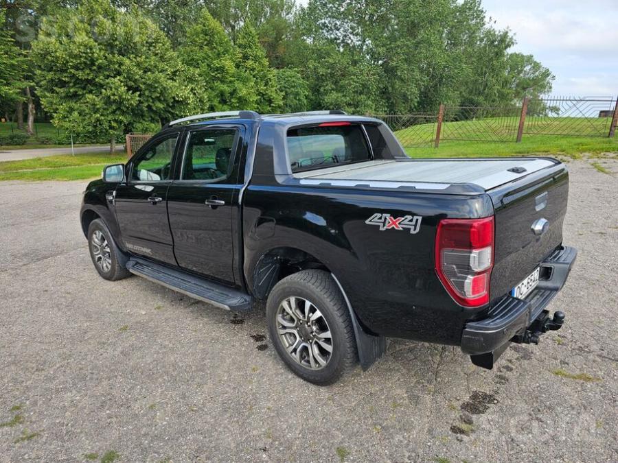 Melns Ford Ranger 2017 Liepāja, ar dzinēja tilpumu 3.20 L un nobraukumu 152 tūkst. km par 19360 €, foto 5 vietnē AUTOMOTO.COM.LV