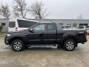 Black Ford Ranger 2017 in Telschi, with an engine capacity of 3.20 L and mileage of 254 thousand km for 11900 €, photo 9 on AUTOMOTO.COM.LV