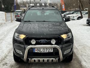 Black Ford Ranger 2017 in Vilnius, with an engine capacity of 3.20 L and mileage of 248 thousand km for 18000 €, photo 6 on AUTOMOTO.COM.LV