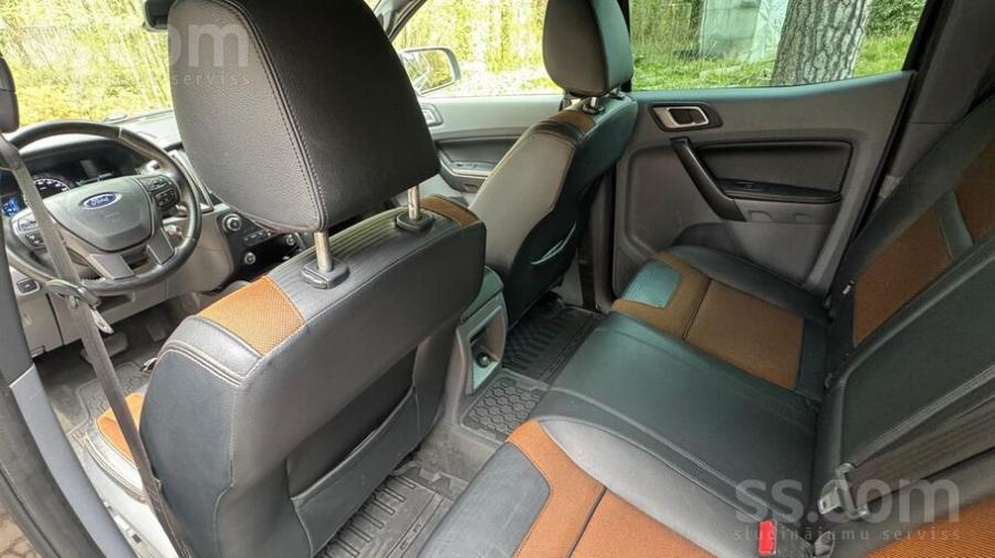 Melns Ford Ranger 2017 Jūrmala, ar dzinēja tilpumu 3.20 L un nobraukumu 206 tūkst. km par 17500 €, foto 9 vietnē AUTOMOTO.COM.LV