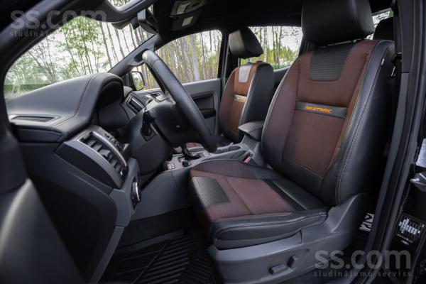 Black Ford Ranger 2017 in Jelgava, with an engine capacity of 3.20 L and mileage of 0 thousand km for 17200 €, photo 10 on AUTOMOTO.COM.LV