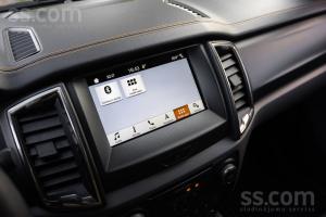 Black Ford Ranger 2017 in Jelgava, with an engine capacity of 3.20 L and mileage of 0 thousand km for 17200 €, photo 20 on AUTOMOTO.COM.LV