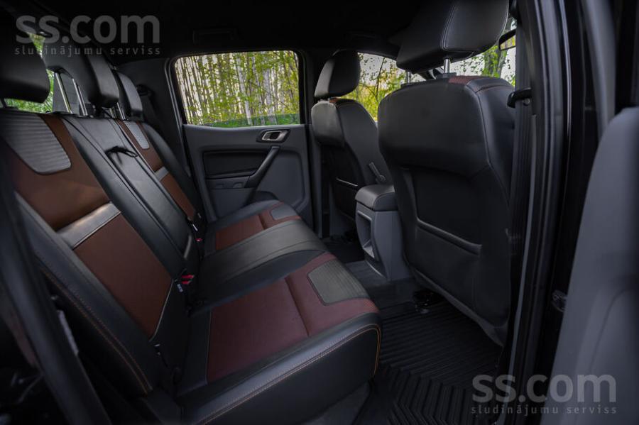 Black Ford Ranger 2017 in Jelgava, with an engine capacity of 3.20 L and mileage of 0 thousand km for 17200 €, photo 26 on AUTOMOTO.COM.LV