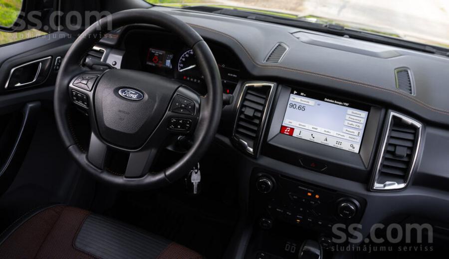 Black Ford Ranger 2017 in Jelgava, with an engine capacity of 3.20 L and mileage of 0 thousand km for 17200 €, photo 29 on AUTOMOTO.COM.LV