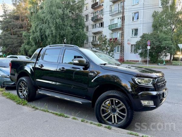 Melns Ford Ranger 2017 Rīga, ar dzinēja tilpumu 3.20 L un nobraukumu 230 tūkst. km par 17450 €, foto 3 vietnē AUTOMOTO.COM.LV