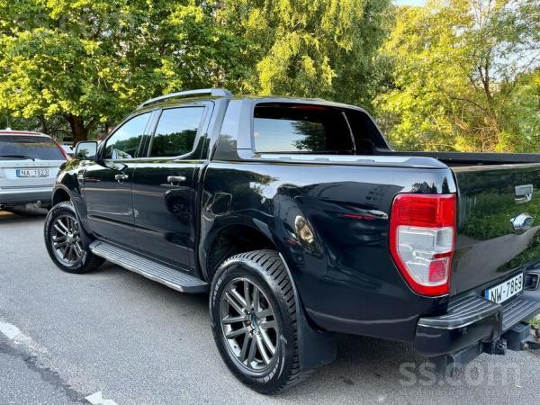Melns Ford Ranger 2017 Rīga, ar dzinēja tilpumu 3.20 L un nobraukumu 230 tūkst. km par 17450 €, foto 5 vietnē AUTOMOTO.COM.LV