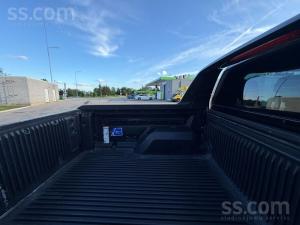 Black Ford Ranger 2017 in Riga, with an engine capacity of 3.20 L and mileage of 230 thousand km for 17450 €, photo 16 on AUTOMOTO.COM.LV