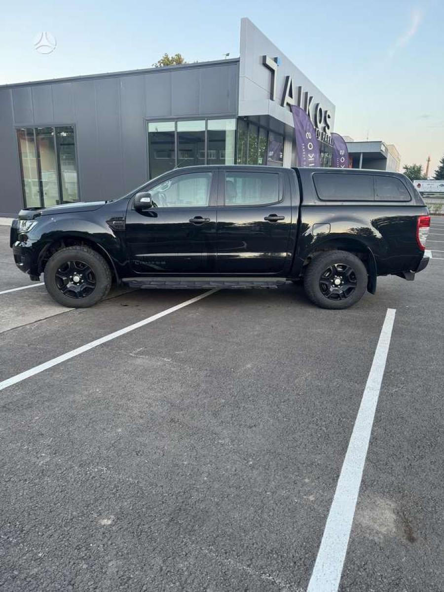 Melns Ford Ranger 2017 Kauņa, ar dzinēja tilpumu 3.20 L un nobraukumu 260 tūkst. km par 18800 €, foto 8 vietnē AUTOMOTO.COM.LV