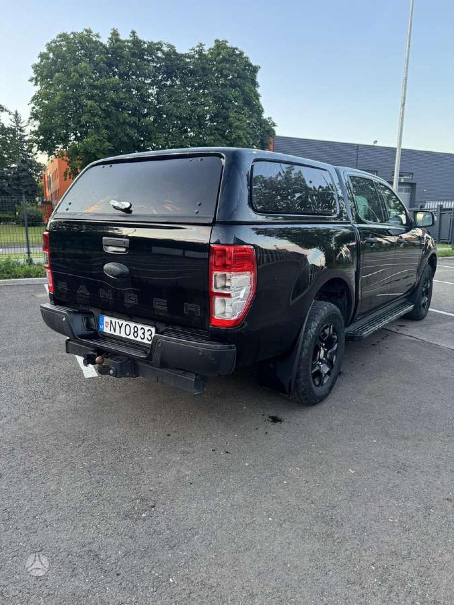 Melns Ford Ranger 2017 Kauņa, ar dzinēja tilpumu 3.20 L un nobraukumu 260 tūkst. km par 18800 €, foto 9 vietnē AUTOMOTO.COM.LV
