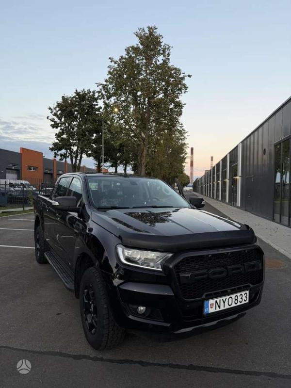 Melns Ford Ranger 2017 Kauņa, ar dzinēja tilpumu 3.20 L un nobraukumu 262 tūkst. km par 20950 €, foto 1 vietnē AUTOMOTO.COM.LV