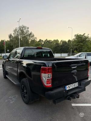 Melns Ford Ranger 2017 Kauņa, ar dzinēja tilpumu 3.20 L un nobraukumu 262 tūkst. km par 20950 €, foto 9 vietnē AUTOMOTO.COM.LV