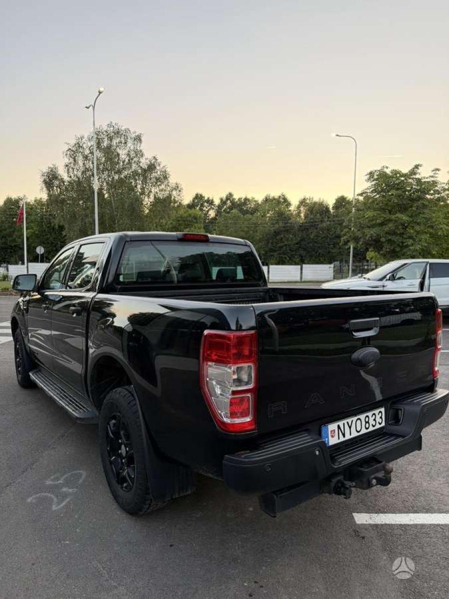 Melns Ford Ranger 2017 Kauņa, ar dzinēja tilpumu 3.20 L un nobraukumu 262 tūkst. km par 20950 €, foto 9 vietnē AUTOMOTO.COM.LV