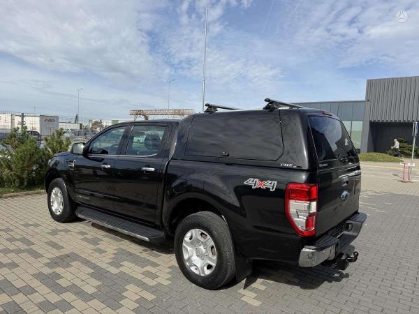 Melns Ford Ranger 2017 Šauļi, ar dzinēja tilpumu 3.20 L un nobraukumu 212 tūkst. km par 13950 €, foto 3 vietnē AUTOMOTO.COM.LV