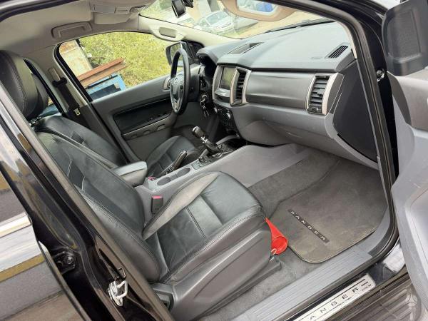 Melns Ford Ranger 2017 Šauļi, ar dzinēja tilpumu 3.20 L un nobraukumu 212 tūkst. km par 13950 €, foto 11 vietnē AUTOMOTO.COM.LV