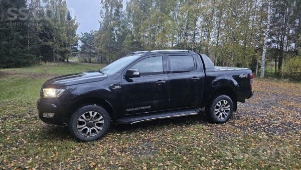 Melns Ford Ranger 2017 Ludza, ar dzinēja tilpumu 3.20 L un nobraukumu 298 tūkst. km par 12000 €, foto 1 vietnē AUTOMOTO.COM.LV