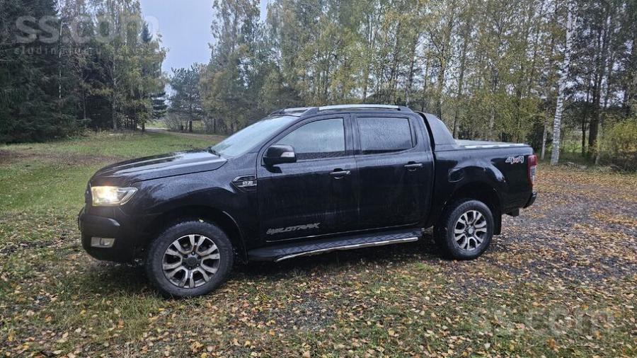 Melns Ford Ranger 2017 Ludza, ar dzinēja tilpumu 3.20 L un nobraukumu 298 tūkst. km par 12000 €, foto 1 vietnē AUTOMOTO.COM.LV