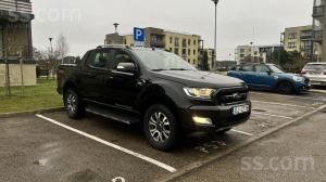 Black Ford Ranger 2018 in Riga, with an engine capacity of 3.20 L and mileage of 143 thousand km for 21990 €, photo 2 on AUTOMOTO.COM.LV