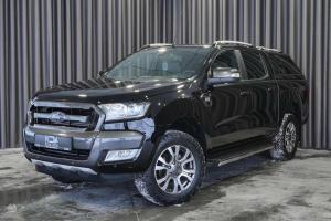 Black Ford Ranger 2018 in Marijampole, with an engine capacity of 3.20 L and mileage of 185 thousand km for 19950 €, photo 5 on AUTOMOTO.COM.LV