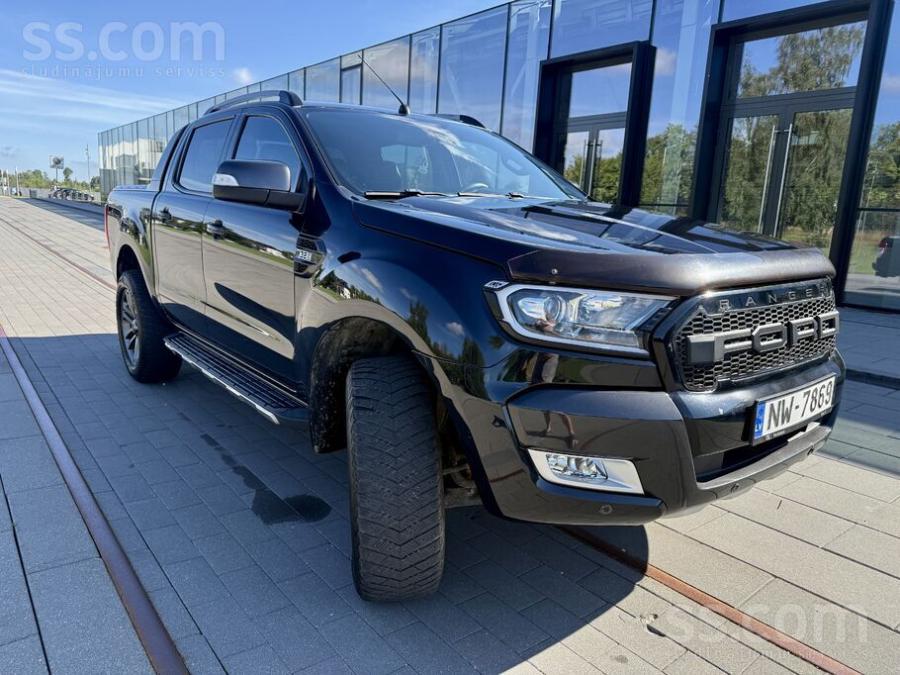 Melns Ford Ranger 2018 Rīga, ar dzinēja tilpumu 3.20 L un nobraukumu 232 tūkst. km par 13950 €, foto 4 vietnē AUTOMOTO.COM.LV