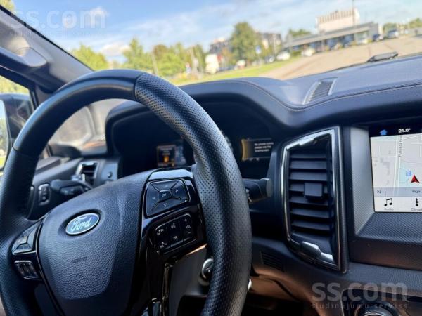 Ford Ranger 2018 Rīga vietnē Melns Ford Ranger 2018 Rīga, ar dzinēja tilpumu 3.20 L un nobraukumu 232 tūkst. km par 13950 €, foto 9 vietnē AUTOMOTO.COM.LV