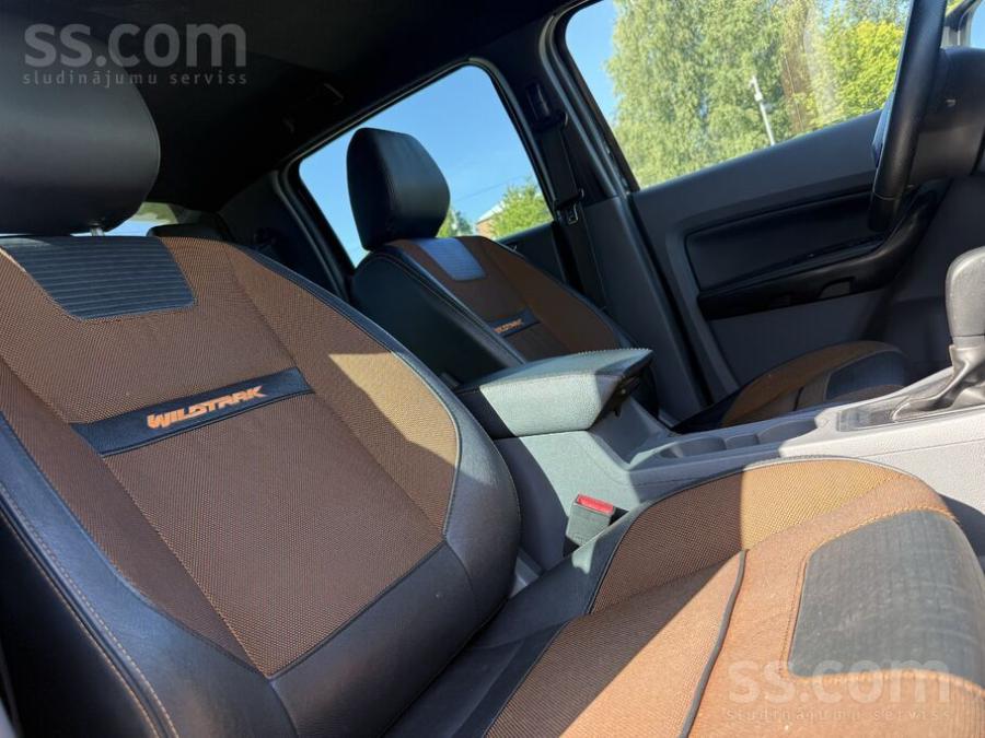 Melns Ford Ranger 2018 Rīga, ar dzinēja tilpumu 3.20 L un nobraukumu 232 tūkst. km par 13950 €, foto 11 vietnē AUTOMOTO.COM.LV
