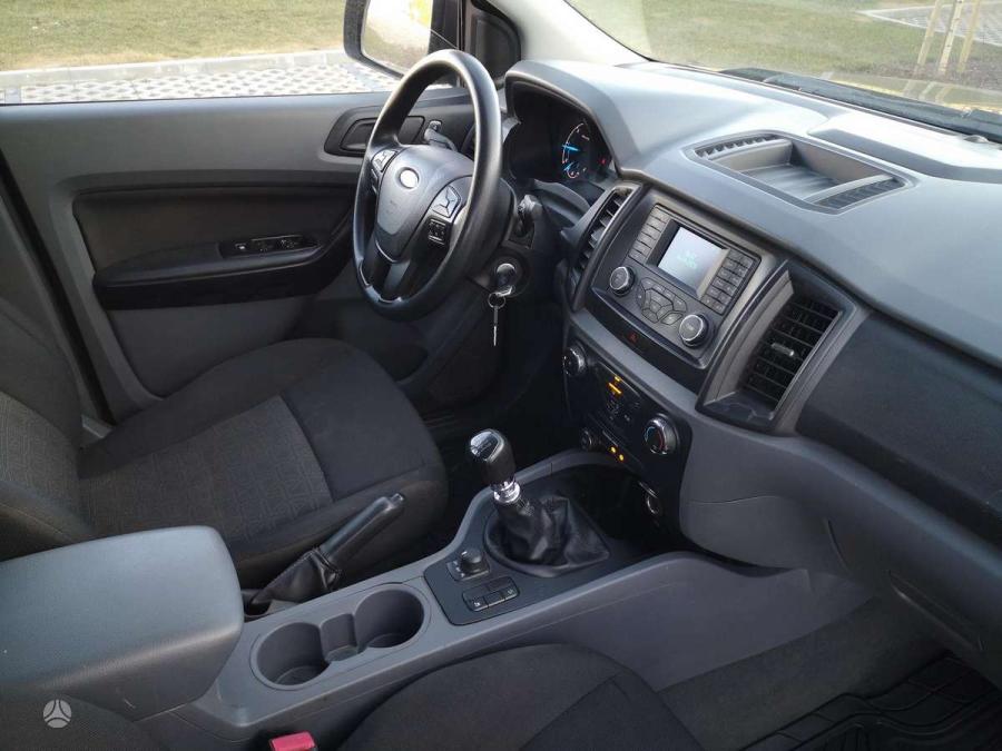 Melns Ford Ranger 2018 Klaipėda, ar dzinēja tilpumu 2.20 L un nobraukumu 250 tūkst. km par 8900 €, foto 13 vietnē AUTOMOTO.COM.LV