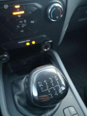 Melns Ford Ranger 2018 Klaipėda, ar dzinēja tilpumu 2.20 L un nobraukumu 250 tūkst. km par 8900 €, foto 19 vietnē AUTOMOTO.COM.LV