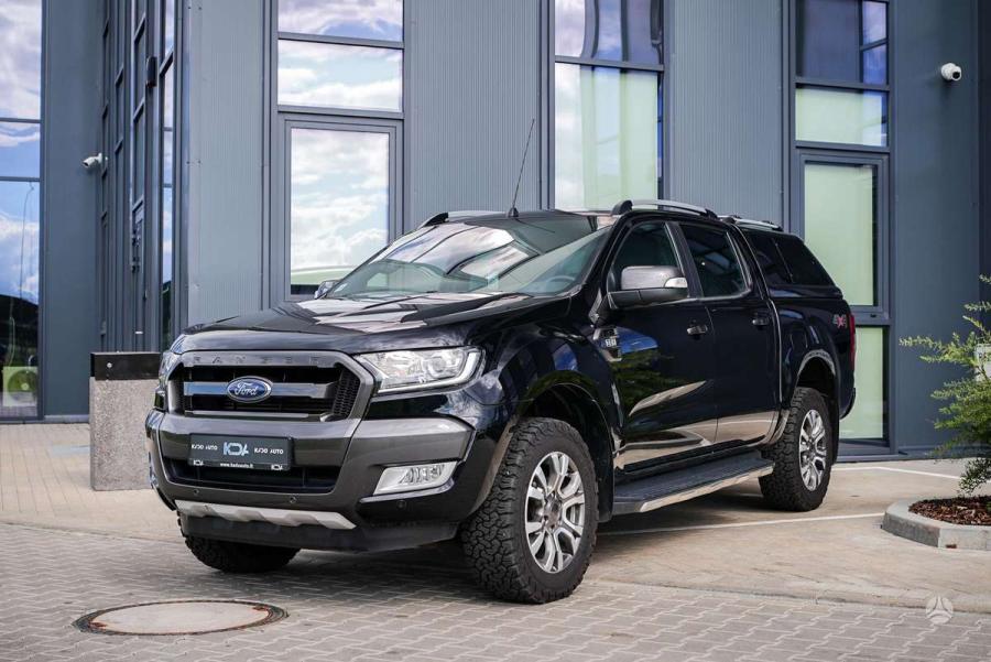 Black Ford Ranger 2018 in Kaunas, with an engine capacity of 3.20 L and mileage of 185 thousand km for 17450 €, photo 3 on AUTOMOTO.COM.LV