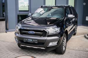 Black Ford Ranger 2018 in Kaunas, with an engine capacity of 3.20 L and mileage of 185 thousand km for 17450 €, photo 6 on AUTOMOTO.COM.LV