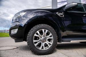 Black Ford Ranger 2018 in Kaunas, with an engine capacity of 3.20 L and mileage of 185 thousand km for 17450 €, photo 7 on AUTOMOTO.COM.LV