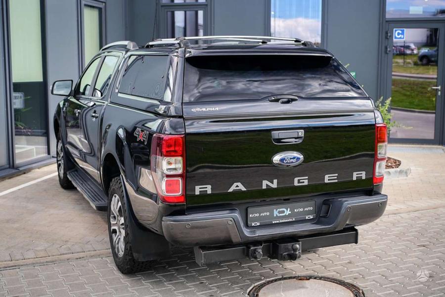 Black Ford Ranger 2018 in Kaunas, with an engine capacity of 3.20 L and mileage of 185 thousand km for 17450 €, photo 11 on AUTOMOTO.COM.LV