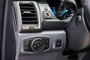 Black Ford Ranger 2018 in Kaunas, with an engine capacity of 3.20 L and mileage of 185 thousand km for 17450 €, photo 30 on AUTOMOTO.COM.LV