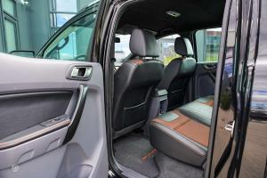 Black Ford Ranger 2018 in Kaunas, with an engine capacity of 3.20 L and mileage of 185 thousand km for 17450 €, photo 32 on AUTOMOTO.COM.LV
