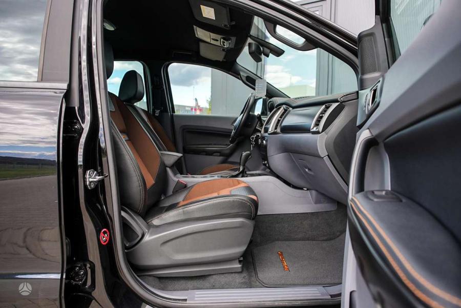 Black Ford Ranger 2018 in Kaunas, with an engine capacity of 3.20 L and mileage of 185 thousand km for 17450 €, photo 37 on AUTOMOTO.COM.LV