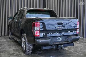 Black Ford Ranger 2019 in Marijampole, with an engine capacity of 3.20 L and mileage of 160 thousand km for 17950 €, photo 8 on AUTOMOTO.COM.LV