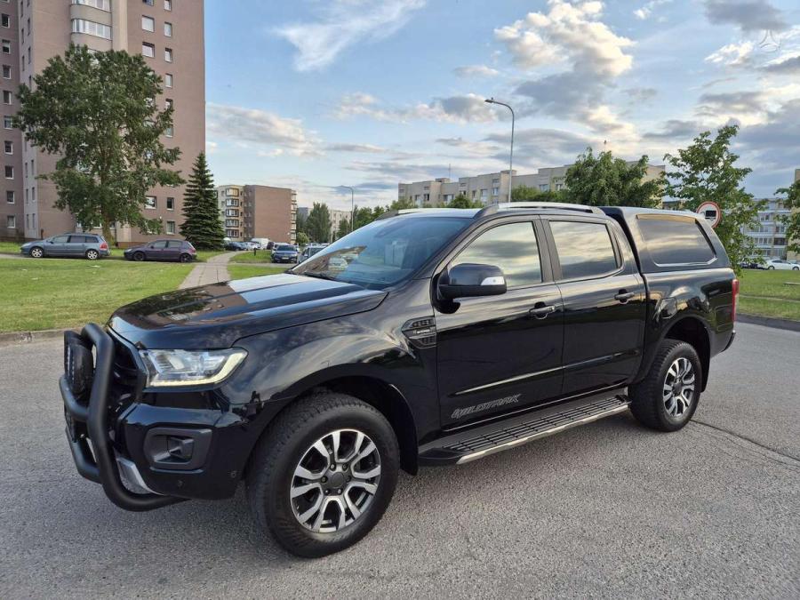 Black Ford Ranger 2019 in Panevezys, with an engine capacity of 2.00 L and mileage of 201 thousand km for 15600 €, photo 3 on AUTOMOTO.COM.LV