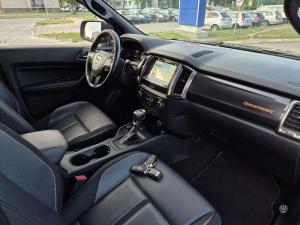 Black Ford Ranger 2019 in Panevezys, with an engine capacity of 2.00 L and mileage of 201 thousand km for 15600 €, photo 13 on AUTOMOTO.COM.LV