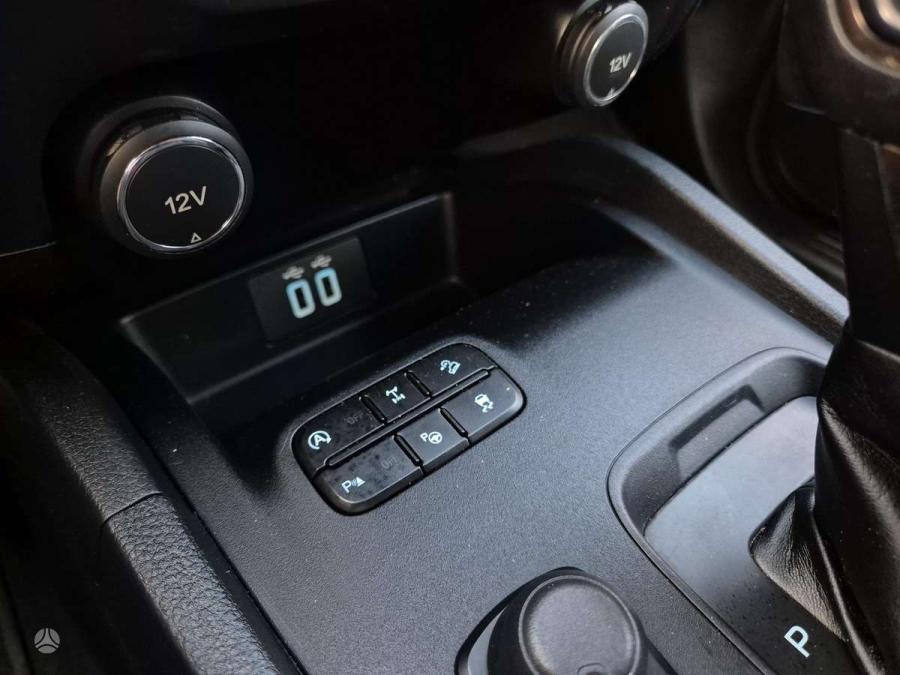 Black Ford Ranger 2019 in Panevezys, with an engine capacity of 2.00 L and mileage of 201 thousand km for 15600 €, photo 21 on AUTOMOTO.COM.LV