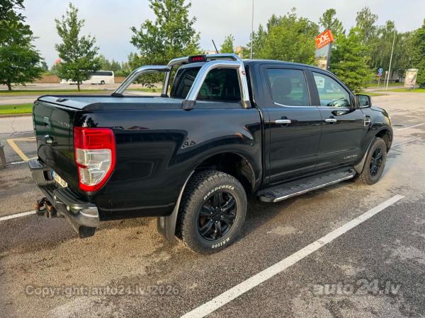 Black Ford Ranger 2021 in Tallinn, with an engine capacity of 2.00 L and mileage of 231 thousand km for 24500 €, photo 4 on AUTOMOTO.COM.LV