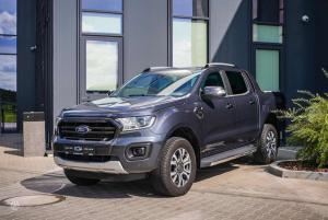 Black Ford Ranger 2021 in Kaunas, with an engine capacity of 2.00 L and mileage of 98 thousand km for 24450 €, photo 4 on AUTOMOTO.COM.LV