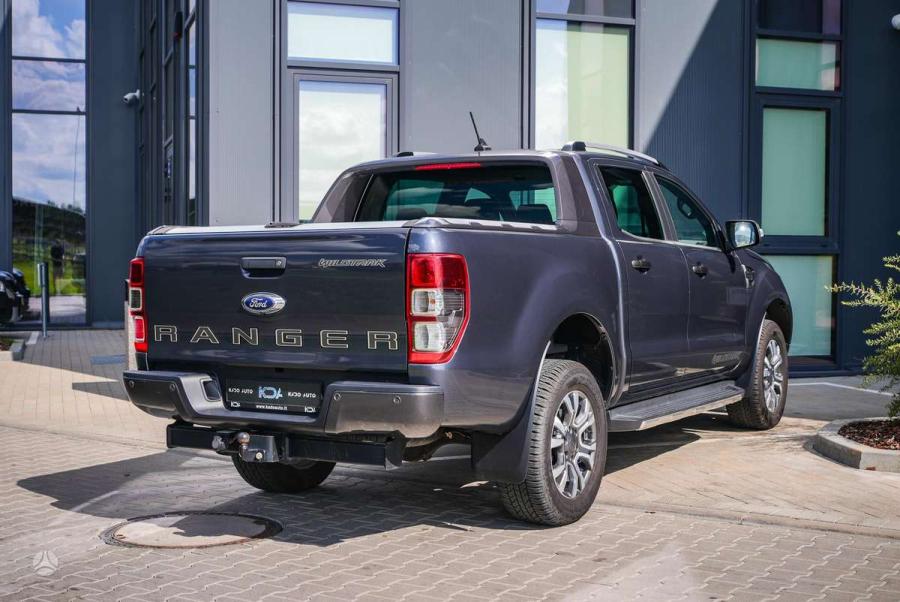 Black Ford Ranger 2021 in Kaunas, with an engine capacity of 2.00 L and mileage of 98 thousand km for 24450 €, photo 10 on AUTOMOTO.COM.LV