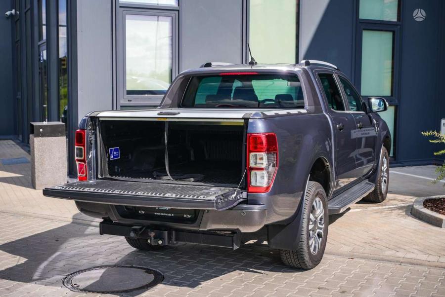 Black Ford Ranger 2021 in Kaunas, with an engine capacity of 2.00 L and mileage of 98 thousand km for 24450 €, photo 11 on AUTOMOTO.COM.LV