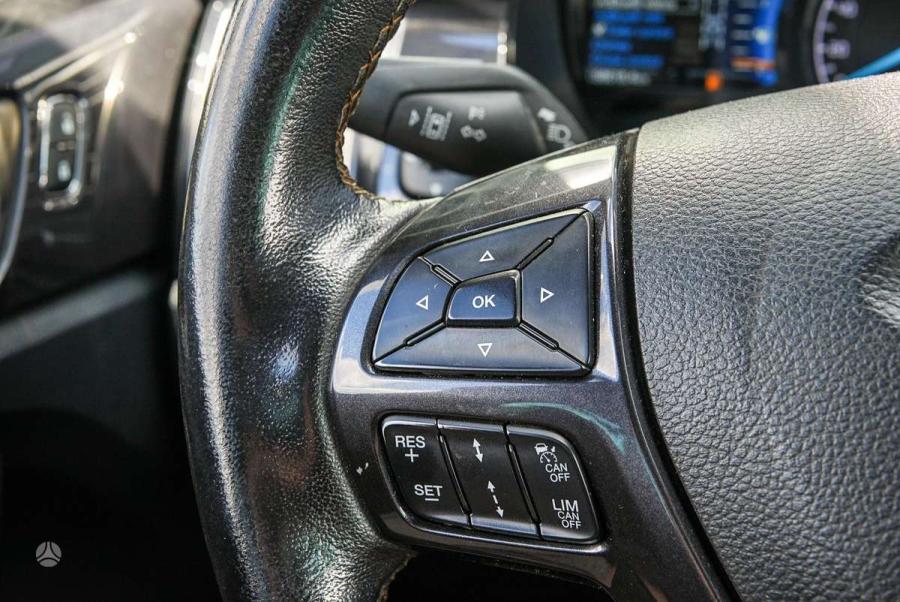 Black Ford Ranger 2021 in Kaunas, with an engine capacity of 2.00 L and mileage of 98 thousand km for 24450 €, photo 21 on AUTOMOTO.COM.LV