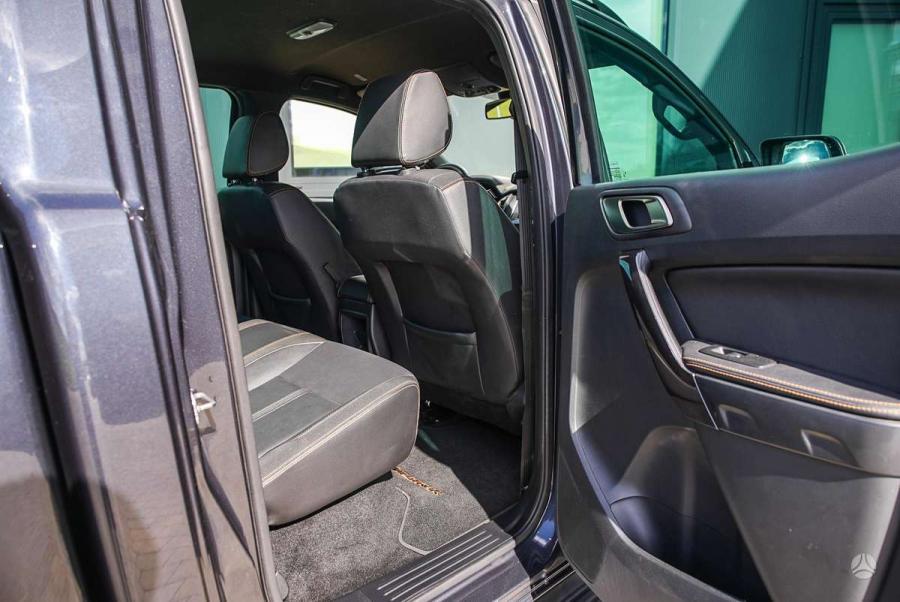 Black Ford Ranger 2021 in Kaunas, with an engine capacity of 2.00 L and mileage of 98 thousand km for 24450 €, photo 32 on AUTOMOTO.COM.LV